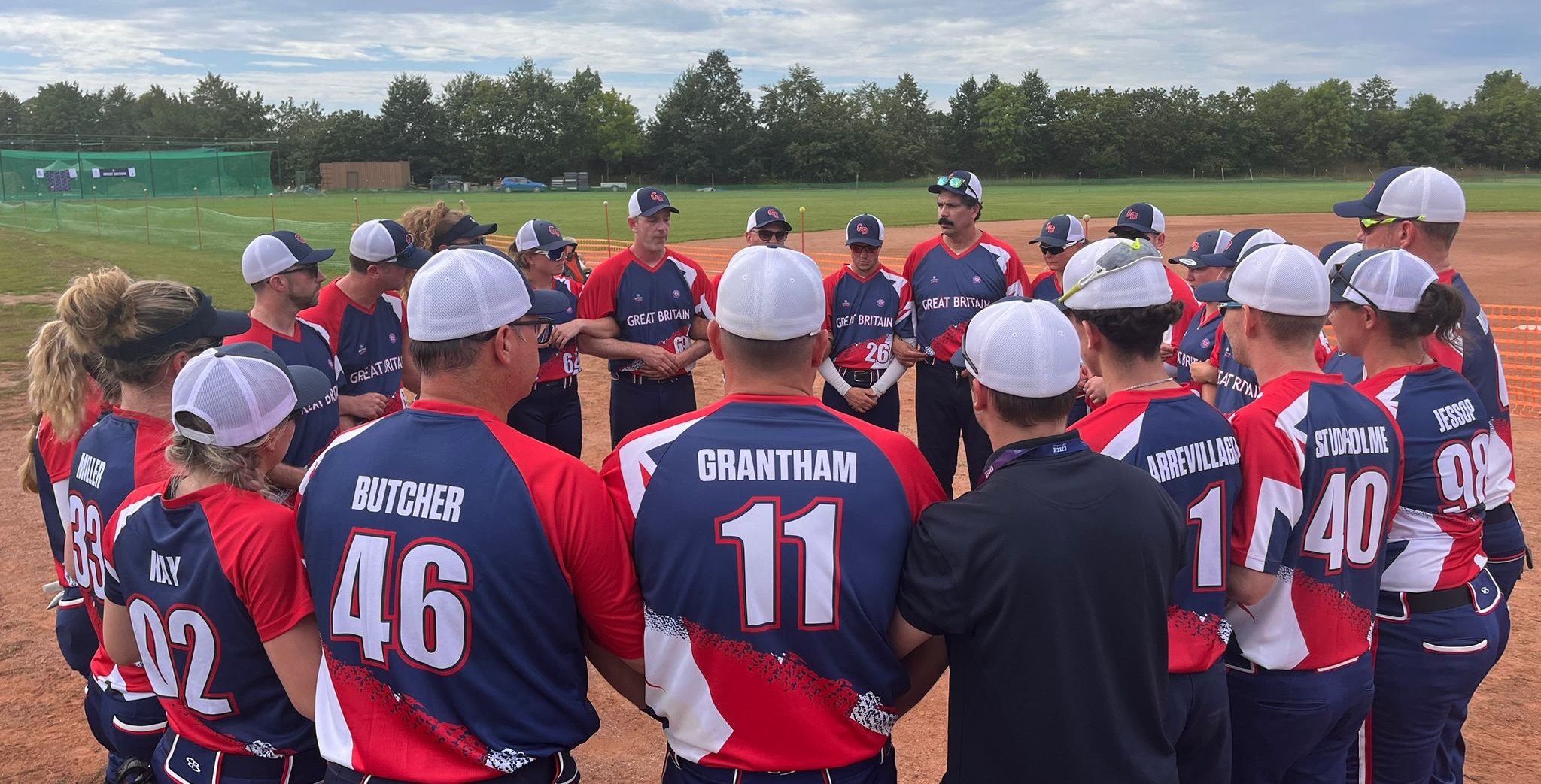 GB Coed Slowpitch Secure Second Clinical Win in European Championships | British Softball Federation